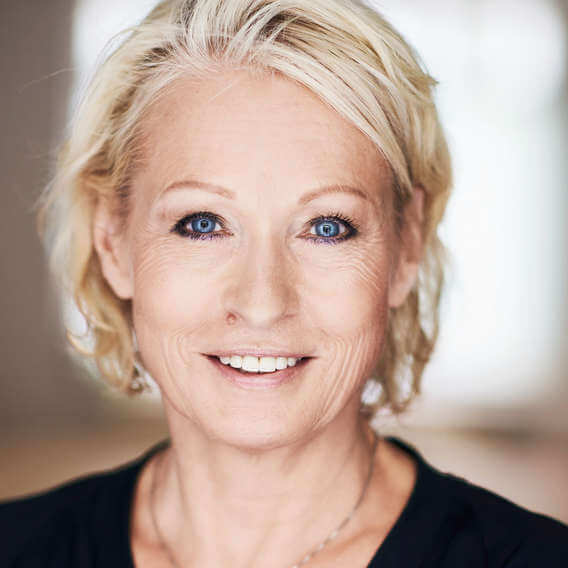 Laura Mehr's Instagram, Twitter & Facebook on IDCrawl